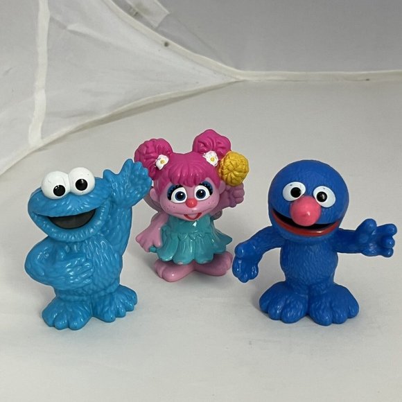 Sesame Street | Toys | 3 23 Hasbro Plastic Sesame Street Figures Cookie ...